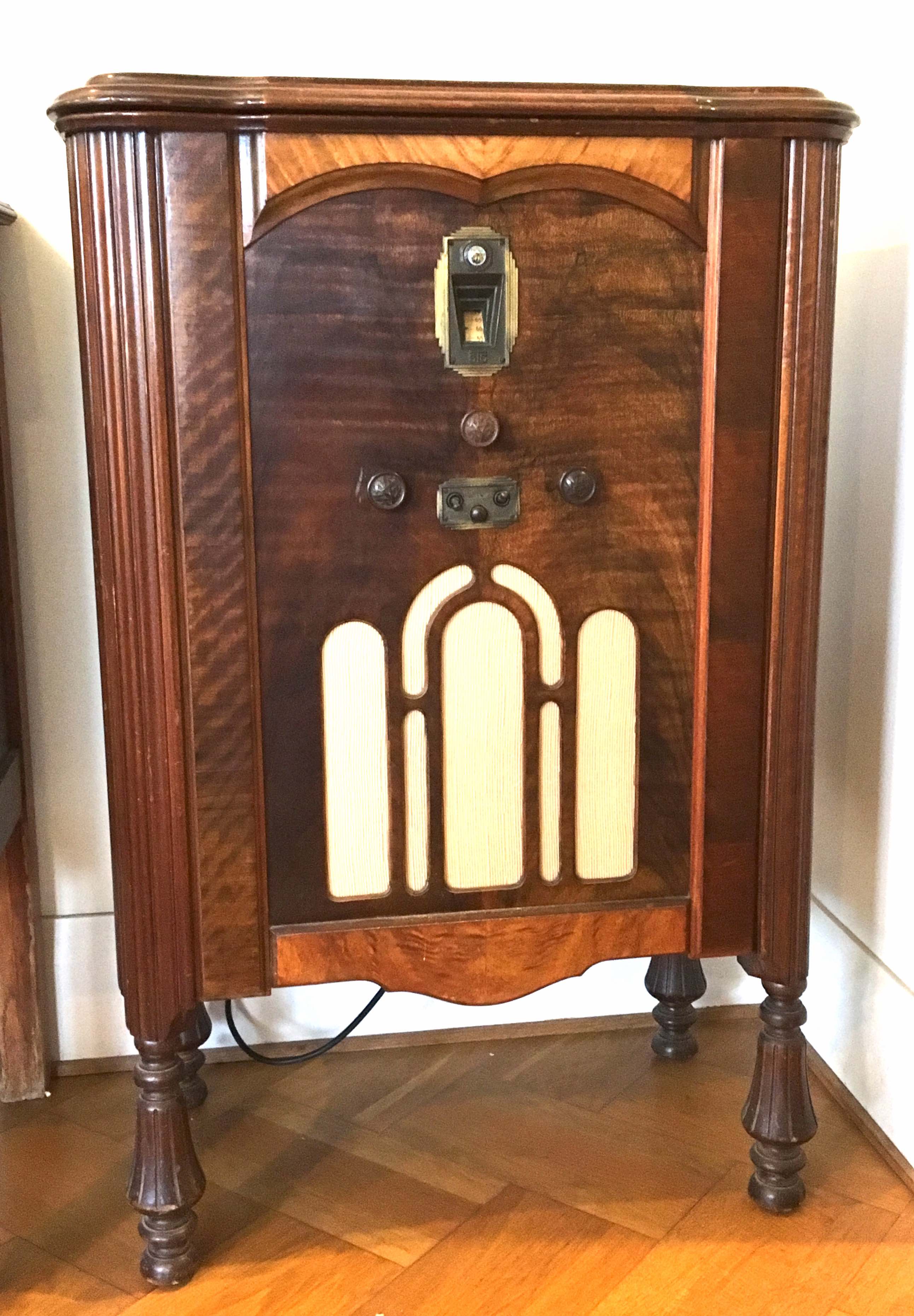 STC-Beale model 53 (Aus c1931) – New Zealand Vintage Radio Society